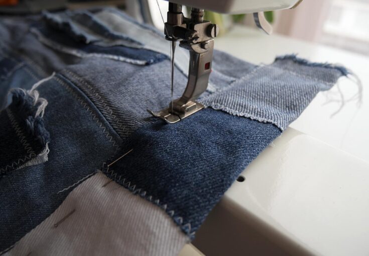 5 Step Tutorial Showing How To Sew An Open Seam - The Creative Curator